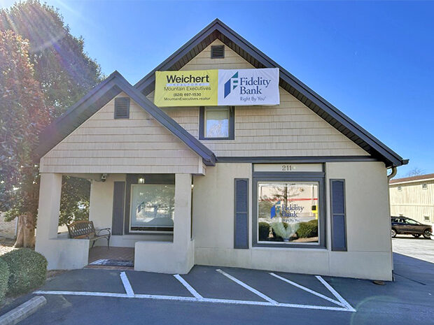 Hendersonville, NC — Fidelity Bank